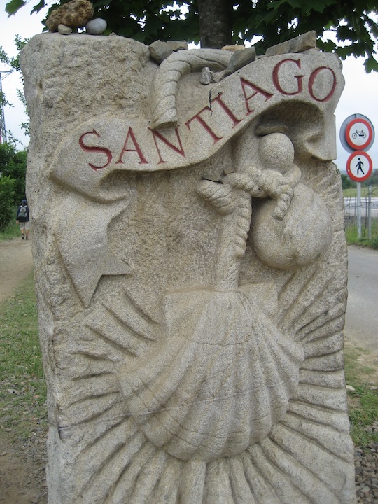 Camino statue (near Monte do Gozo, Santiago) – Pilgrims on the Way