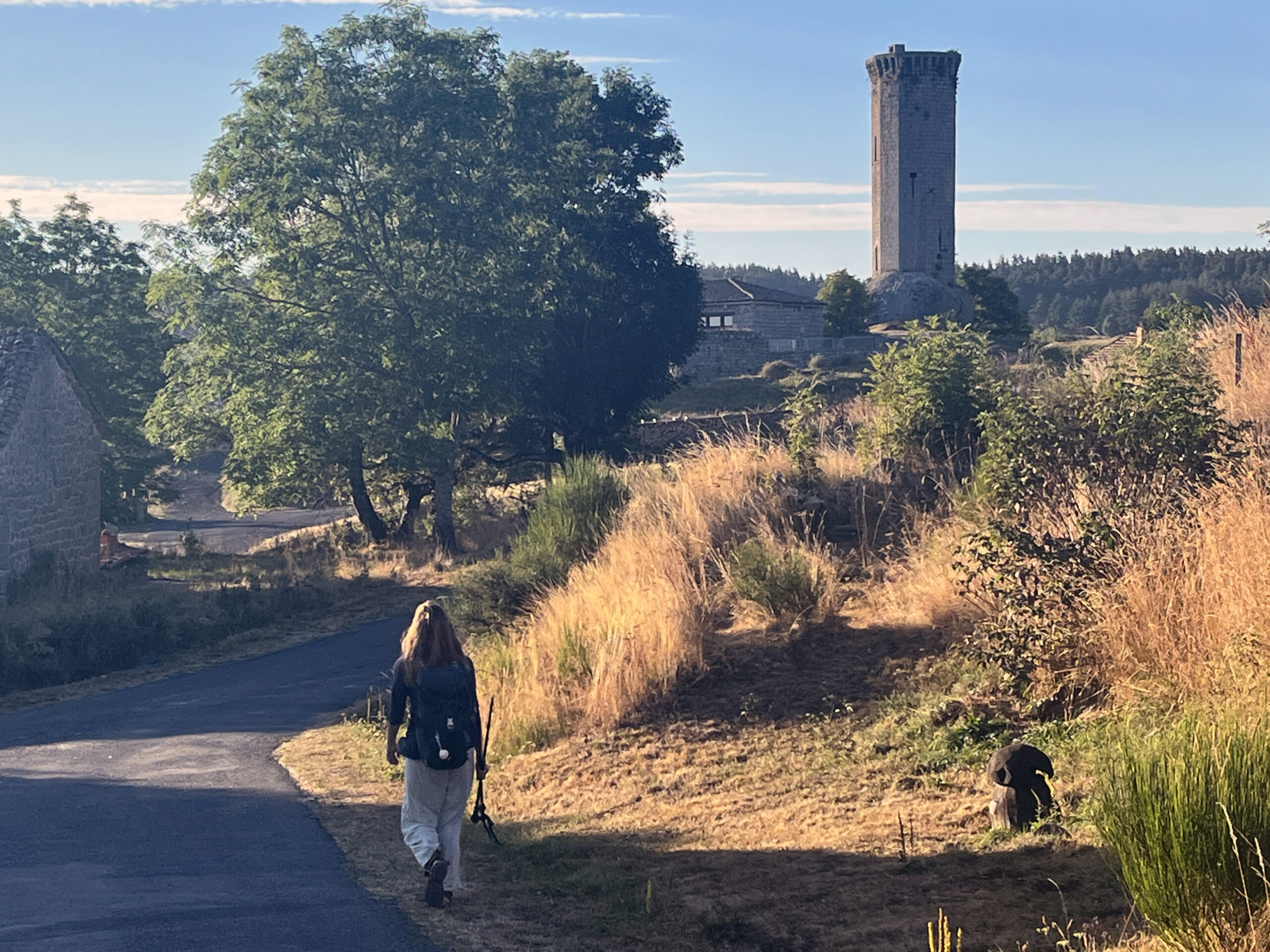 Camino Photo of the Day: Tour de la Clauze – Pilgrims on the Way
